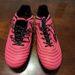 Brava | Shoes | Brava Womens Uproar Soccer Cleats | Poshmark